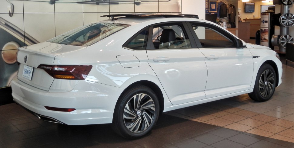 Volkswagen Jetta VII GLI 2.0 TSI (228 Hp) DSG